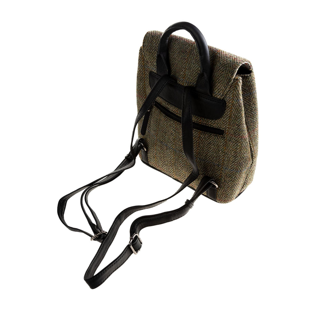 Ht Leather Flapover Backpack Lt Brown Check / Black | Dunedin Cashmere